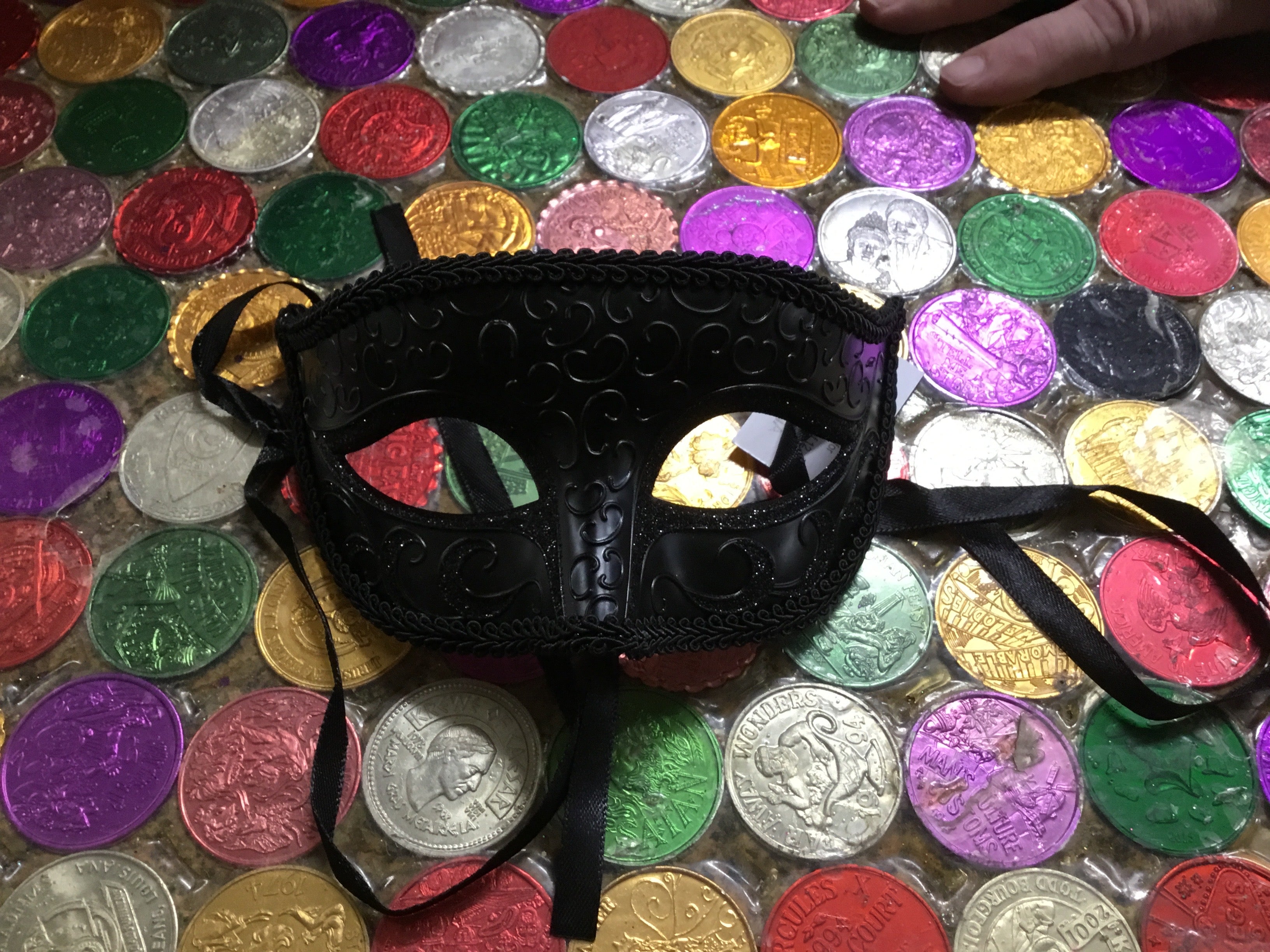 BLACK EMBOSSED HALF MASK – Cajun Mardi Gras